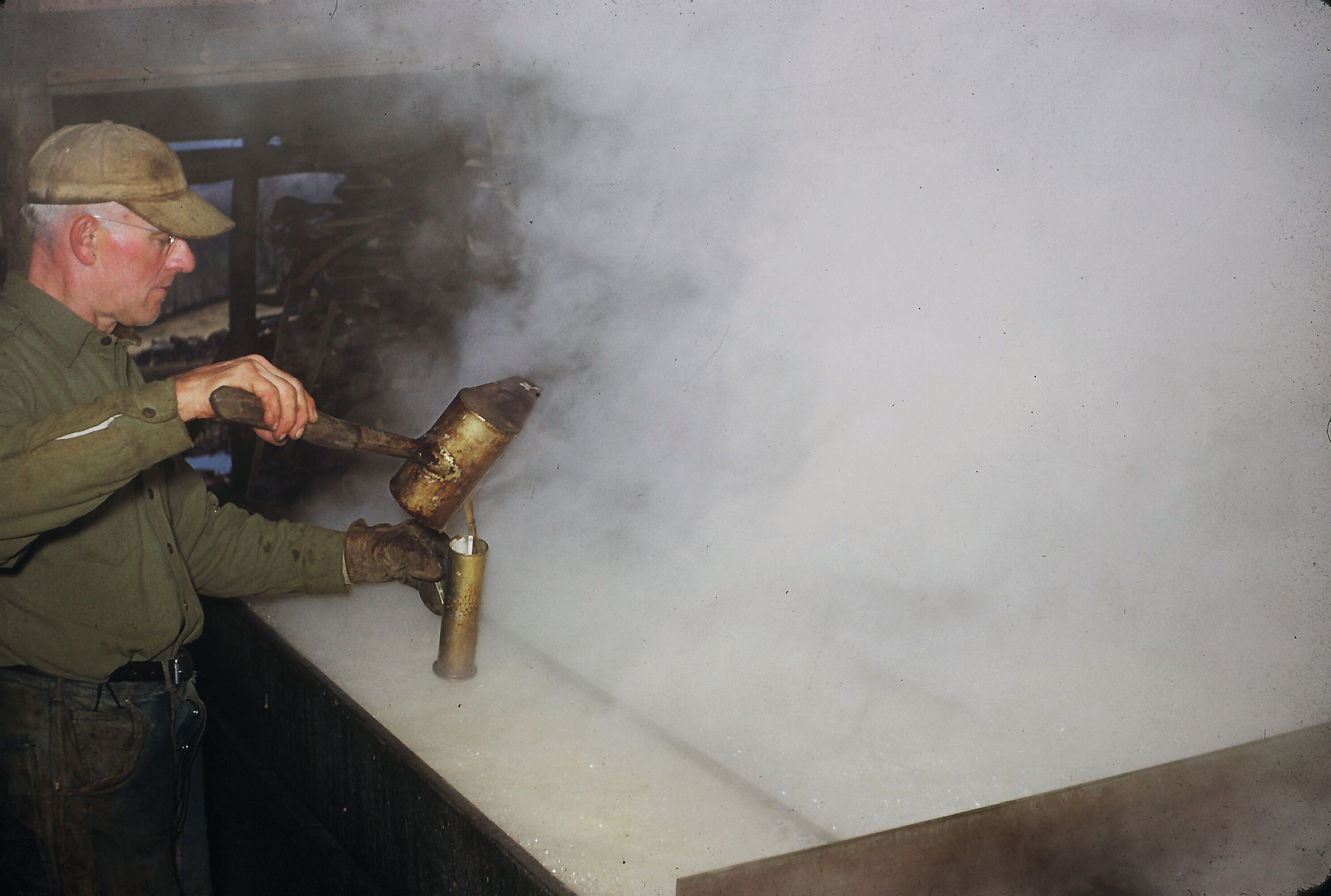 How to Use a Maple Syrup Hydrometer — Bascom Maple Farms Inc